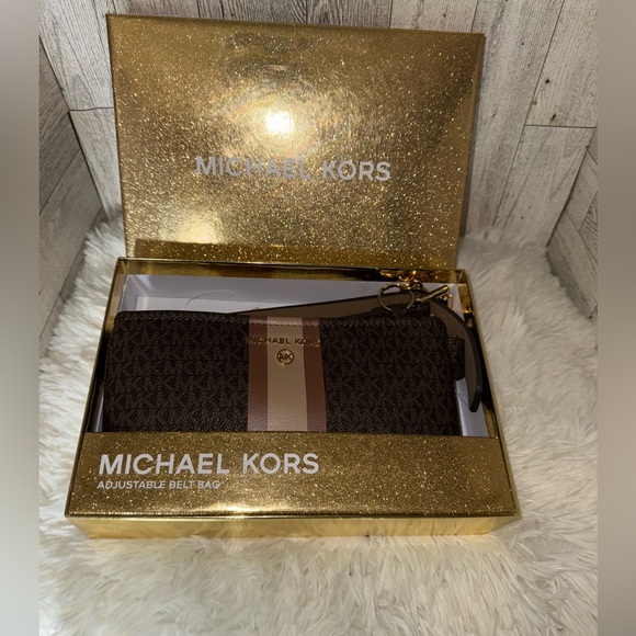 Michael Kors | Bags | Michael Kors Nwt Adjustable Belt Bag And Box ...